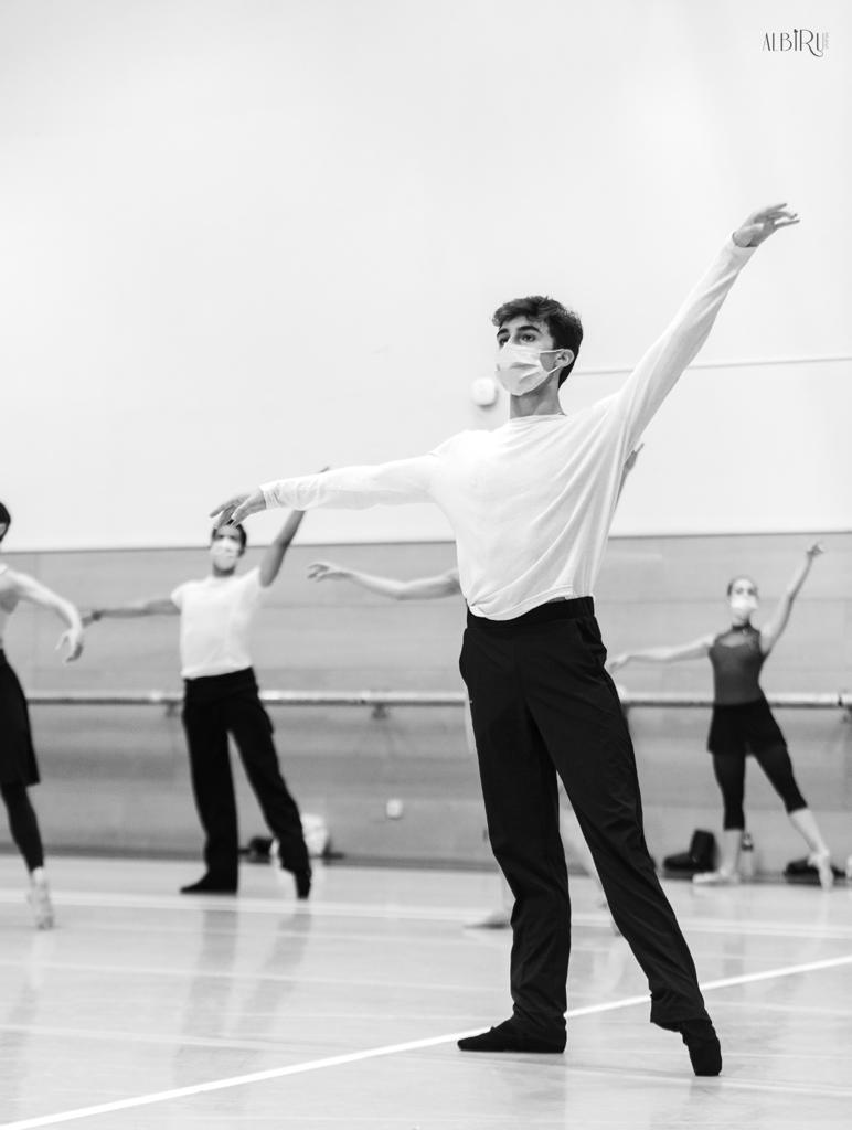 Conoce a nuestros bailarines: Mario Galindo – Compañía Nacional de Danza